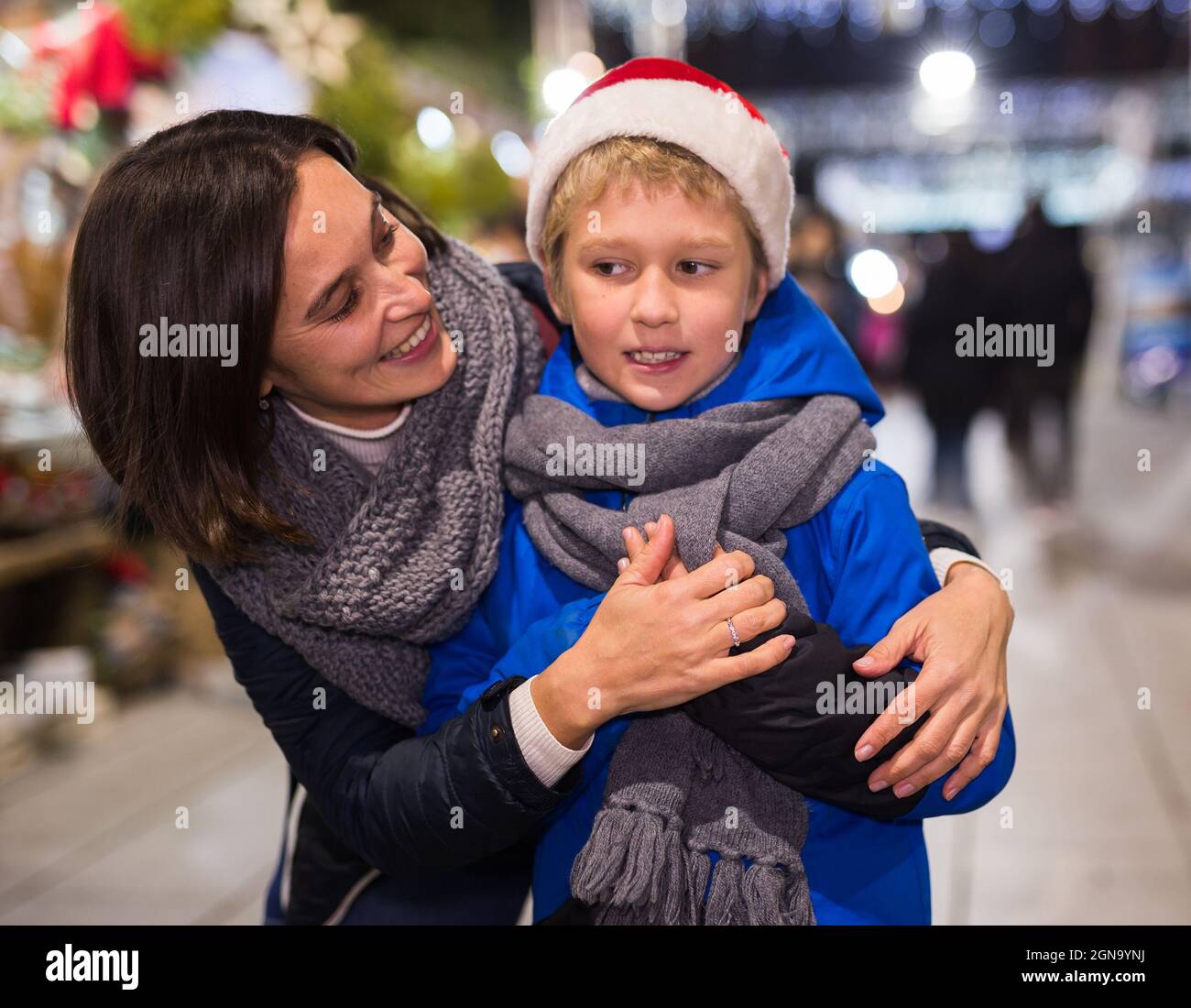 Child portrait laughing tween hi-res stock photography and images - Alamy