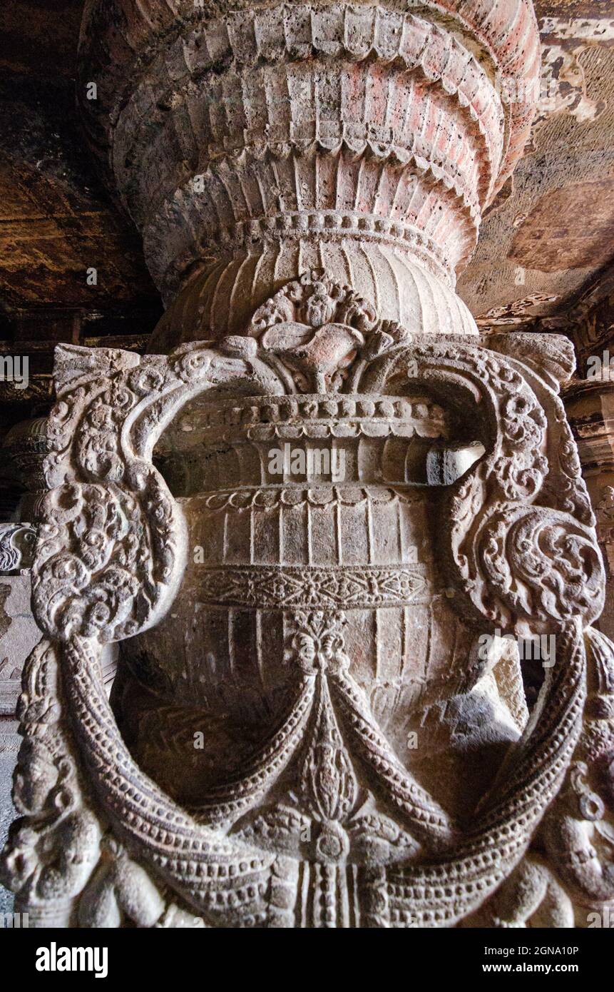 Relief carving elora hi-res stock photography and images - Alamy