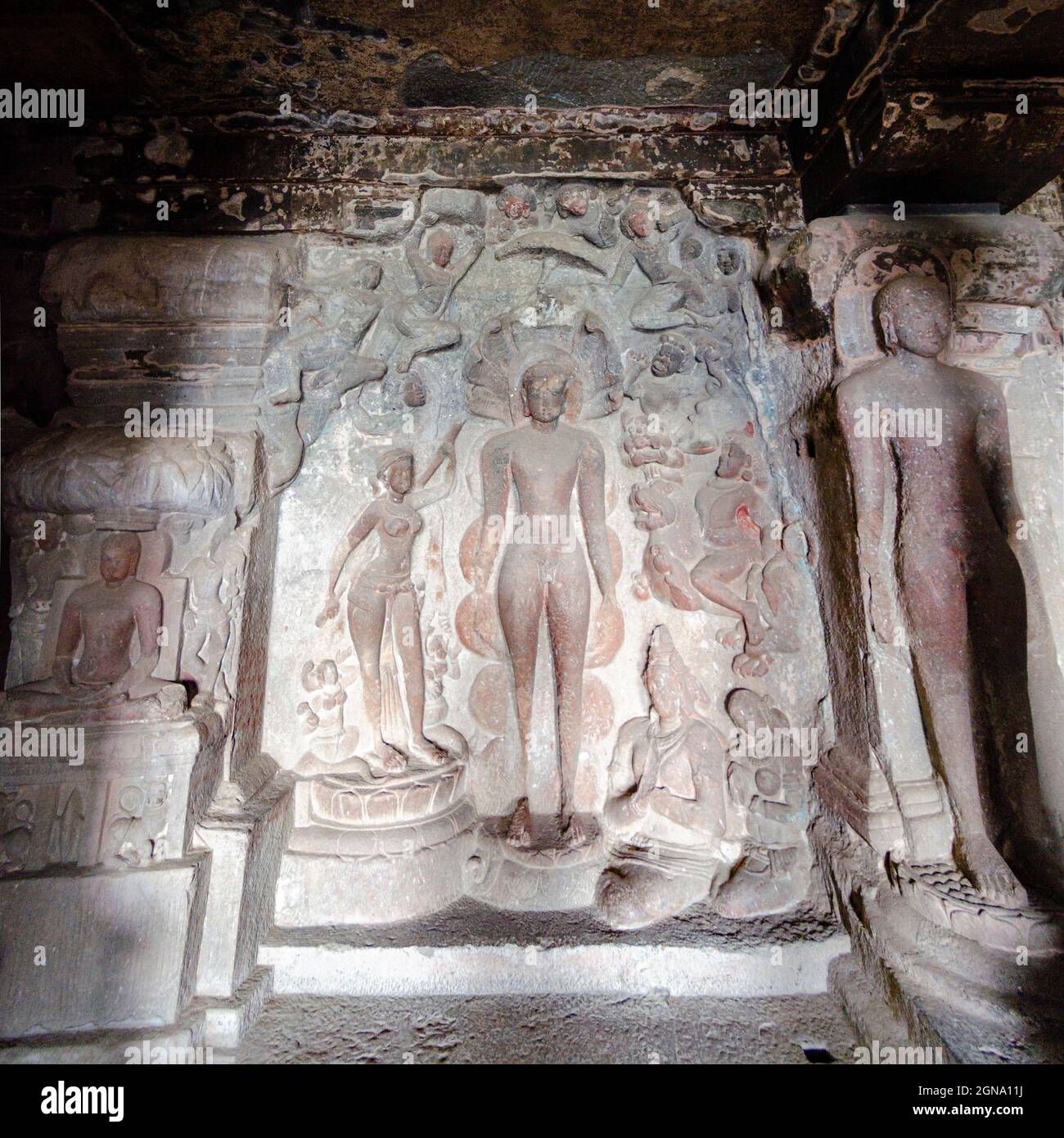 The Histroic Ajanta and Ellora Cave Complex in Aurangabad, Central ...