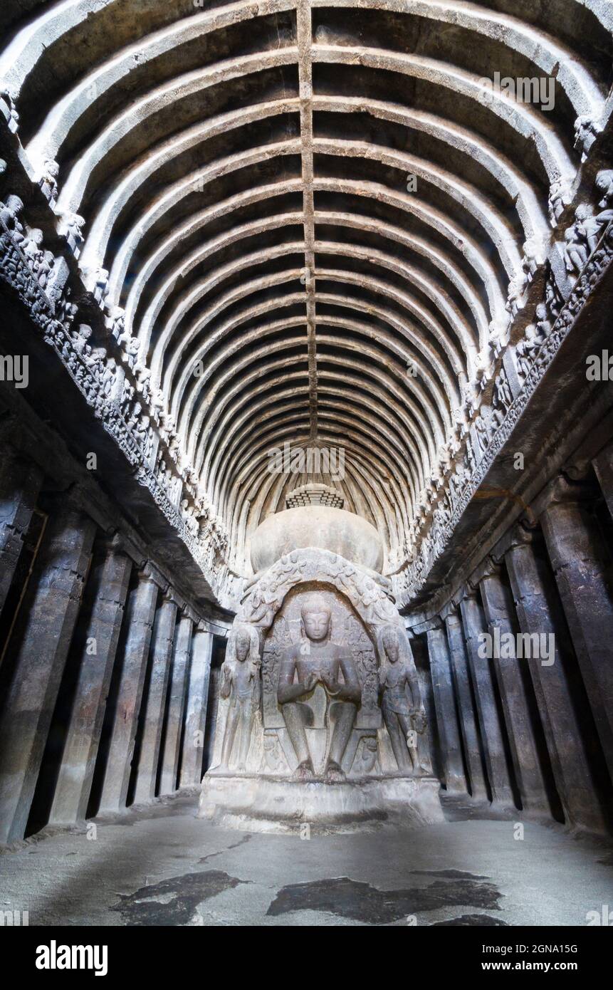 The Histroic Ajanta and Ellora Cave Complex in Aurangabad, Central ...