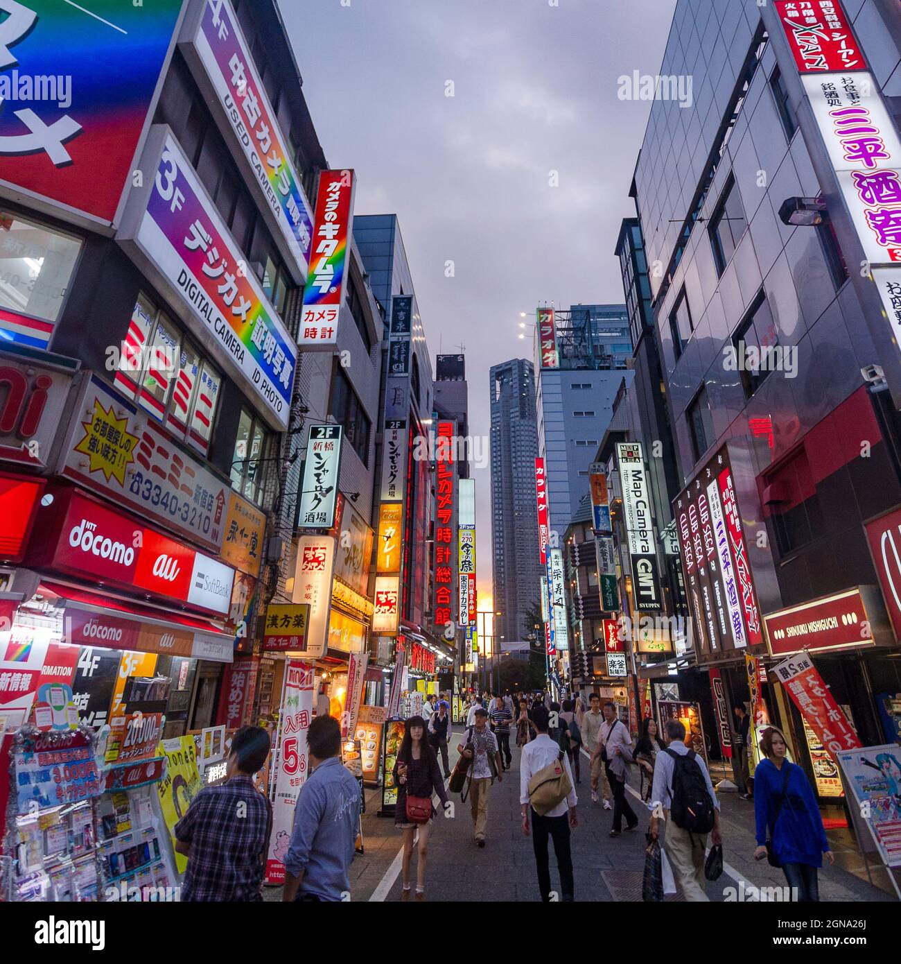Tokyo, Neon-lit, Streets, Shinjuku, Shibuya, Japan, Neon signage ...