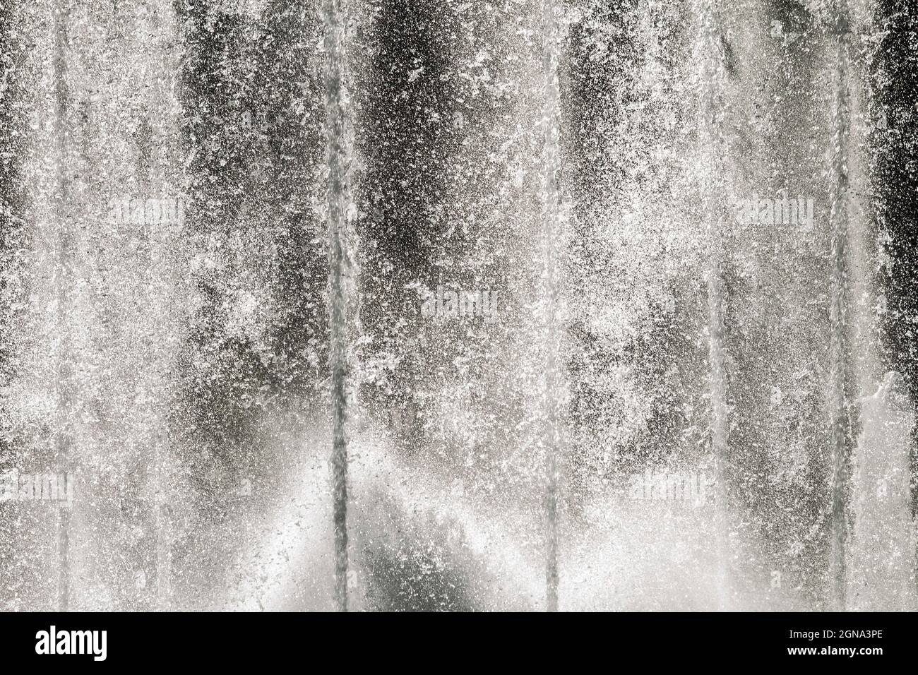 Water flowing splashing hi-res stock photography and images - Alamy