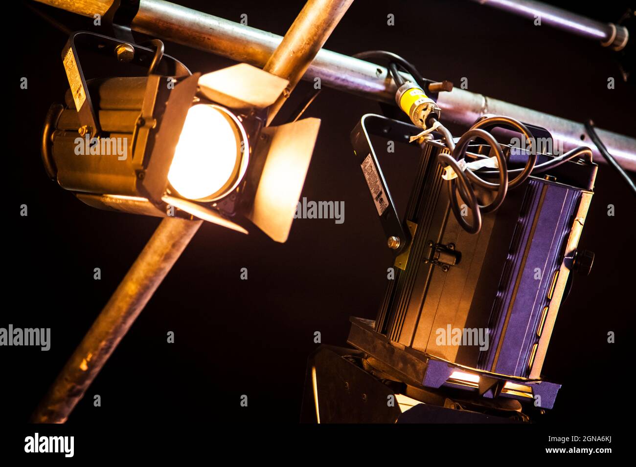 studio lighting grill professional recording broadcast podcast lights ...