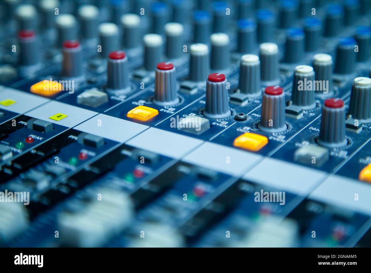 Professional hardware hi-res stock photography and images - Alamy