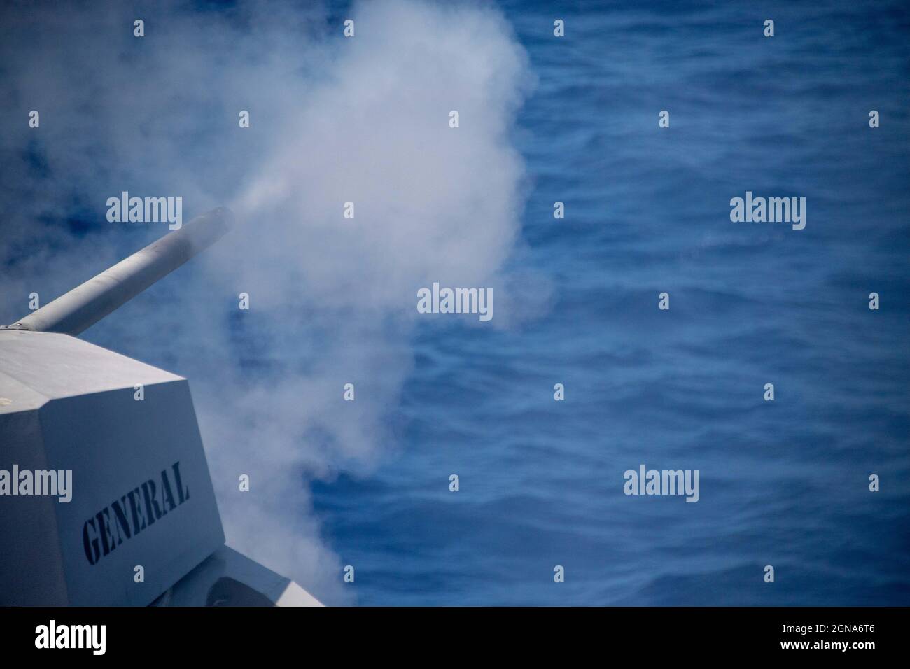 46 gun hi-res stock photography and images - Alamy