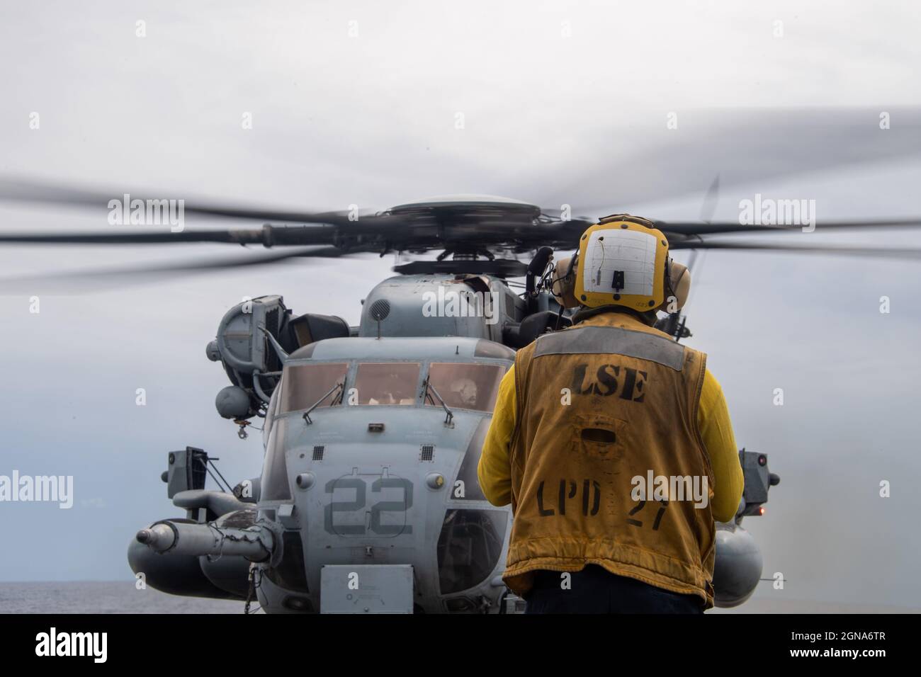 PACIFIC OCEAN (September 4, 2021) — Aviation Boatswain’s Mate (Handler ...