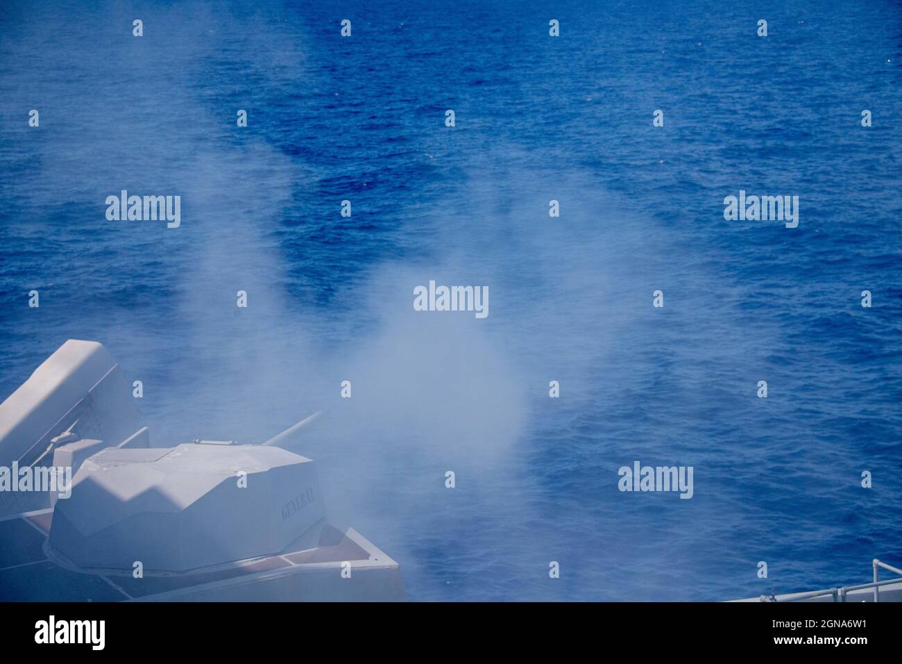 46 gun hi-res stock photography and images - Alamy