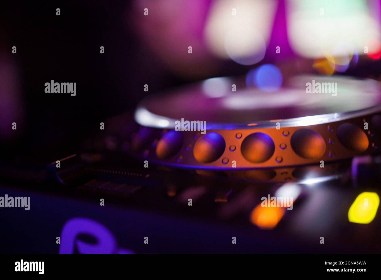 Dj party hi-res stock photography and images - Alamy