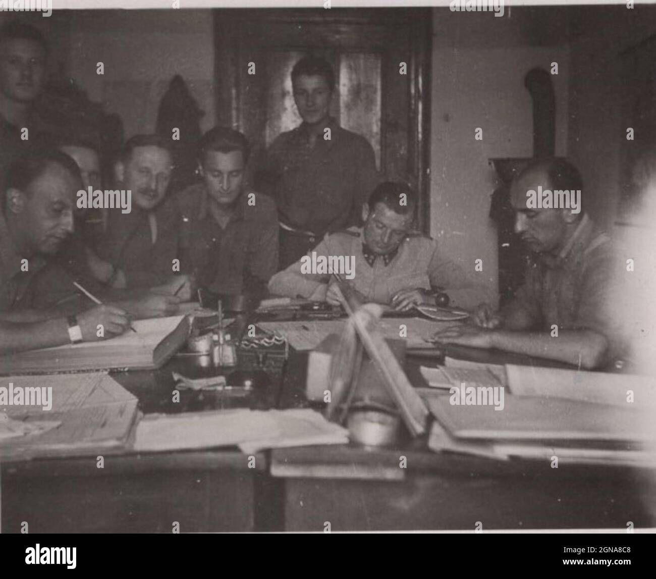 Ww2 lifestyle hi-res stock photography and images - Alamy