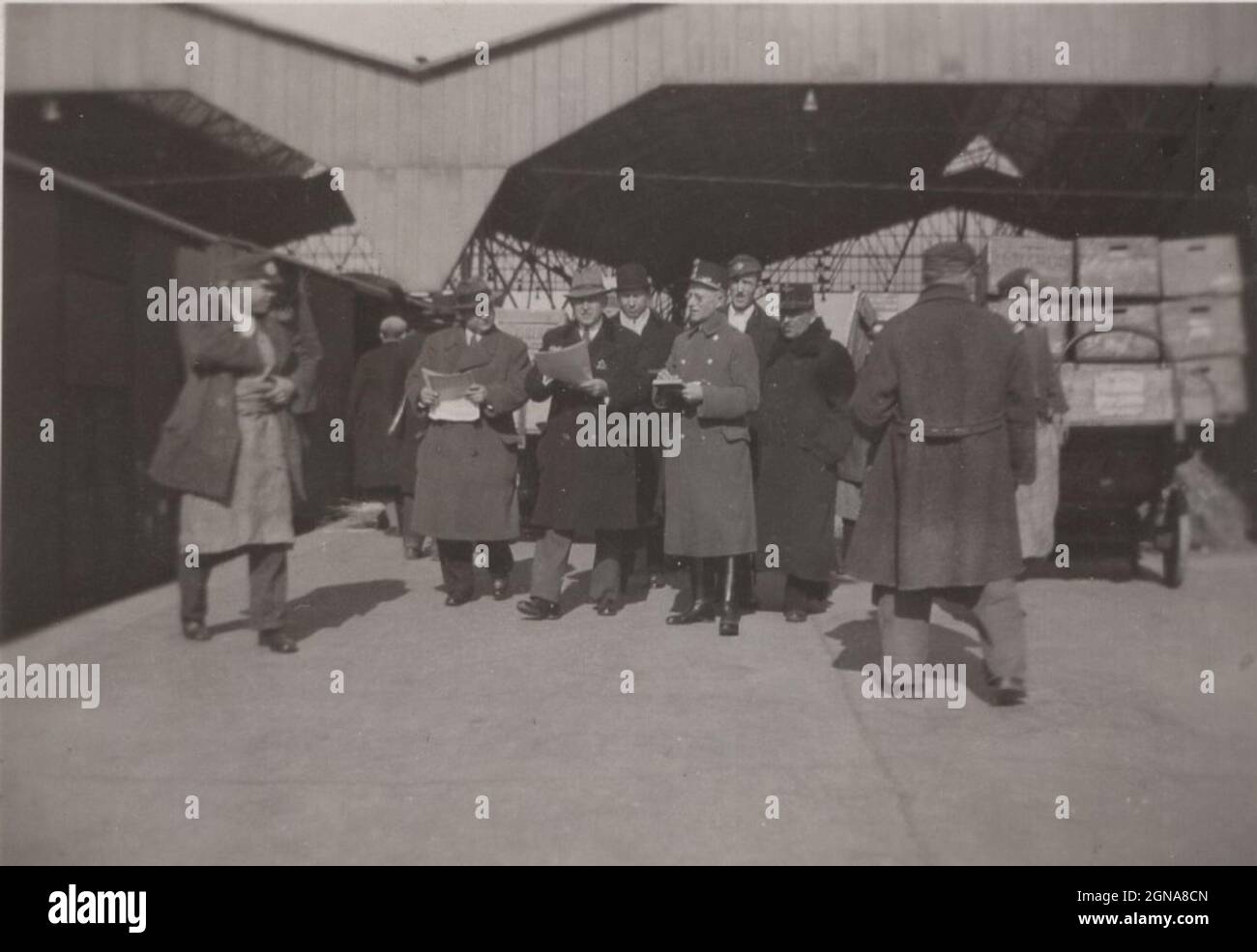 1920s police officer hi-res stock photography and images - Alamy