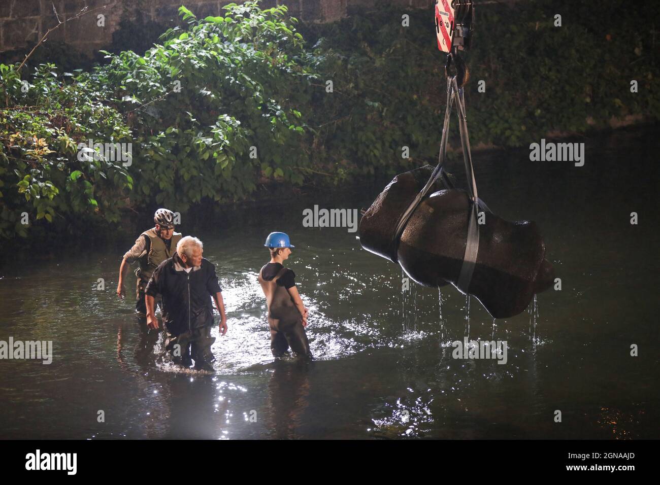 Wuppertal, Germany. 24th Sep, 2021. The elephant sculpture Tuffi is ...