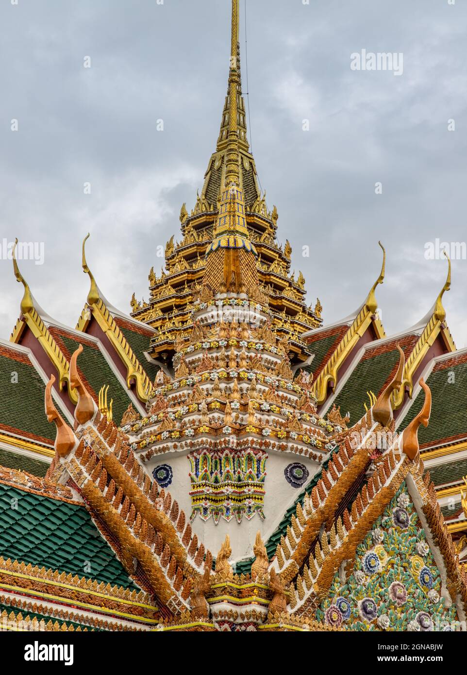 Bangkok, Thailand - Jun 19, 2020 : Beautiful Thai architecture of ...