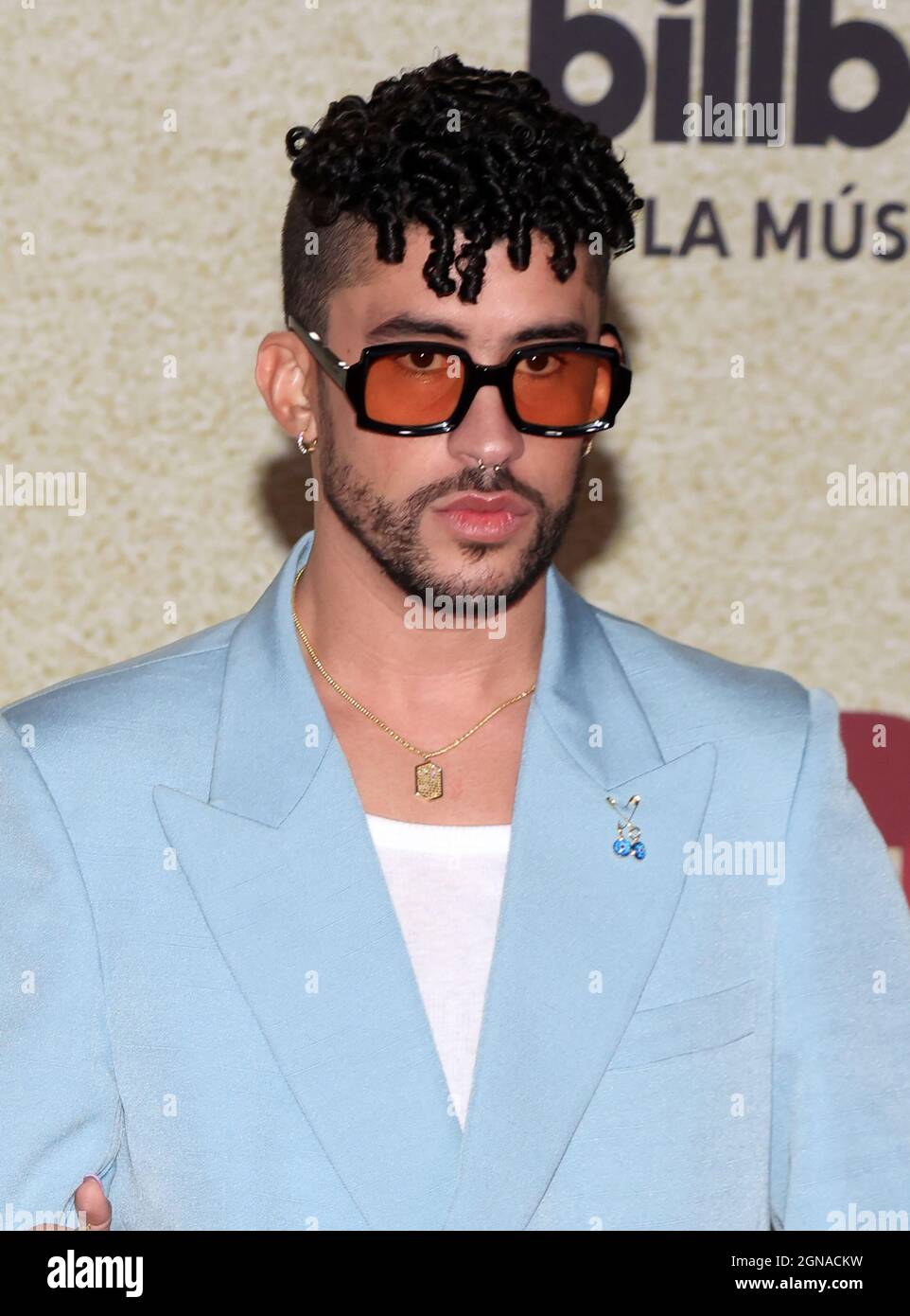Bad bunny red carpet hi-res stock photography and images - Alamy