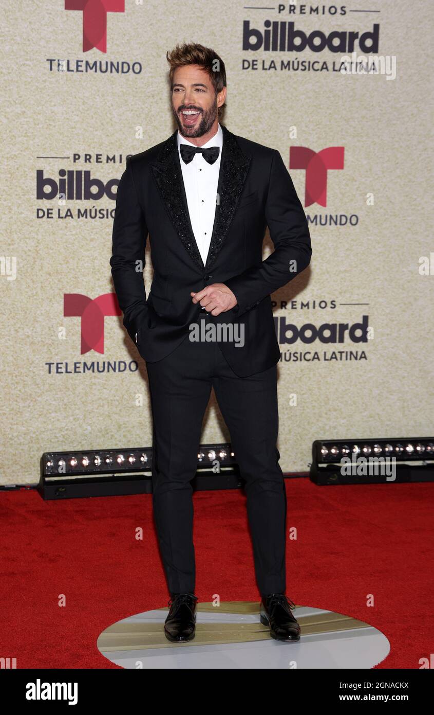 PREMIOS BILLBOARD DE LA MÚSICA LATINA 2021 —William Levi is seen on the ...