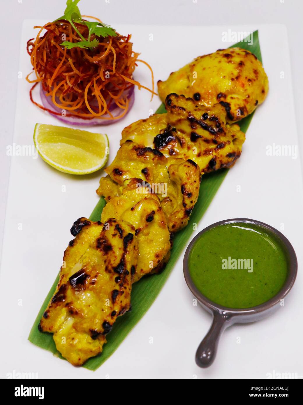 zafrani chicken tikka, saffron and yoghurt marinated spiced tandoori ...