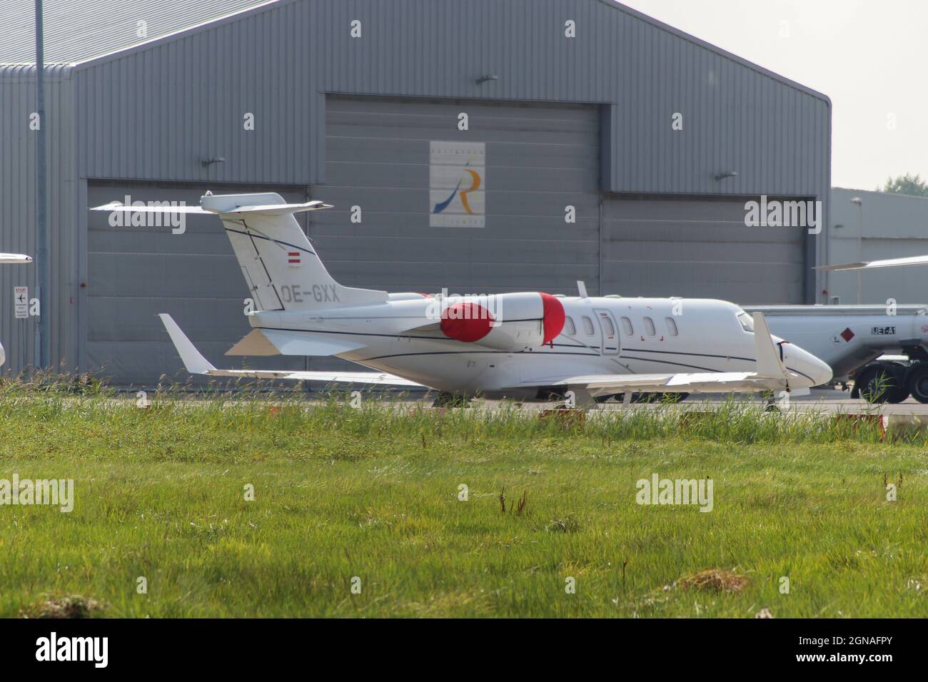 OE-GXX Learjet 40 International Jet Management at Rotterdam The Hague ...