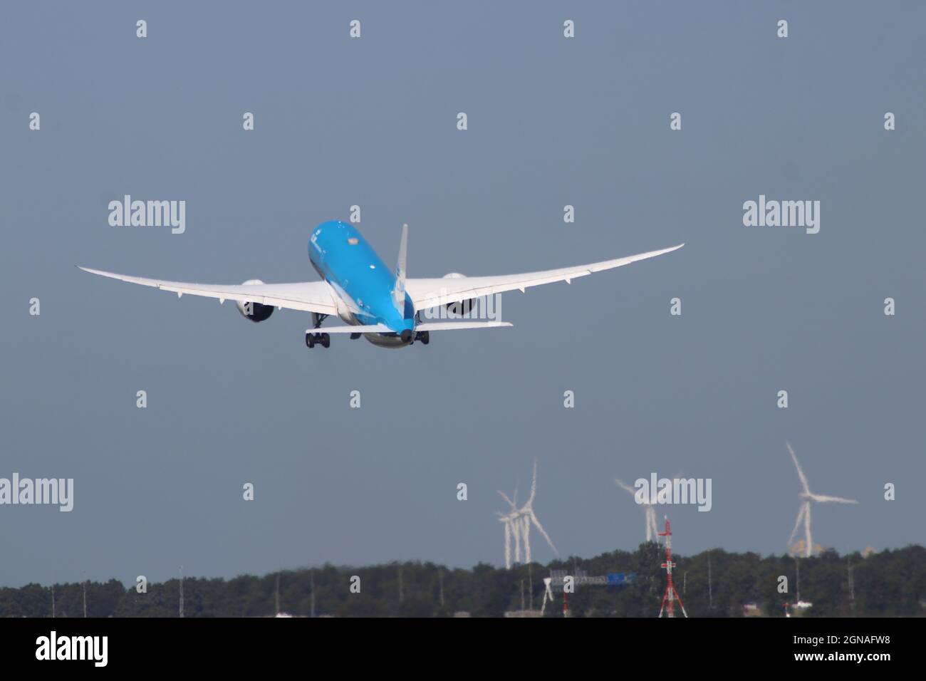 An aerial view boeing 787 dreamliner hi-res stock photography and ...
