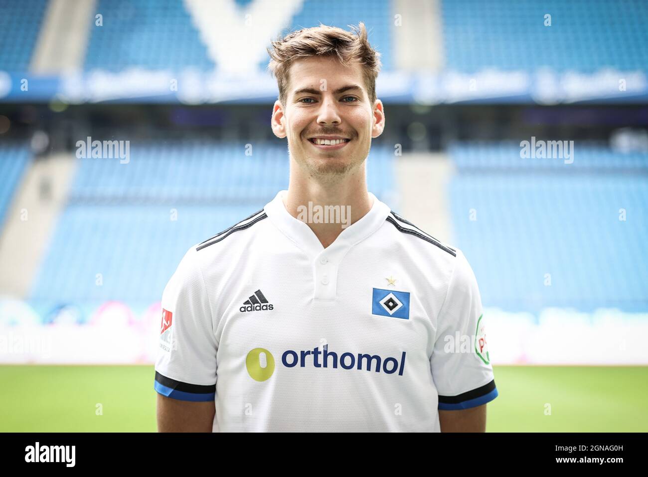 Maximilian rohr hamburger sv hi-res stock photography and images - Alamy