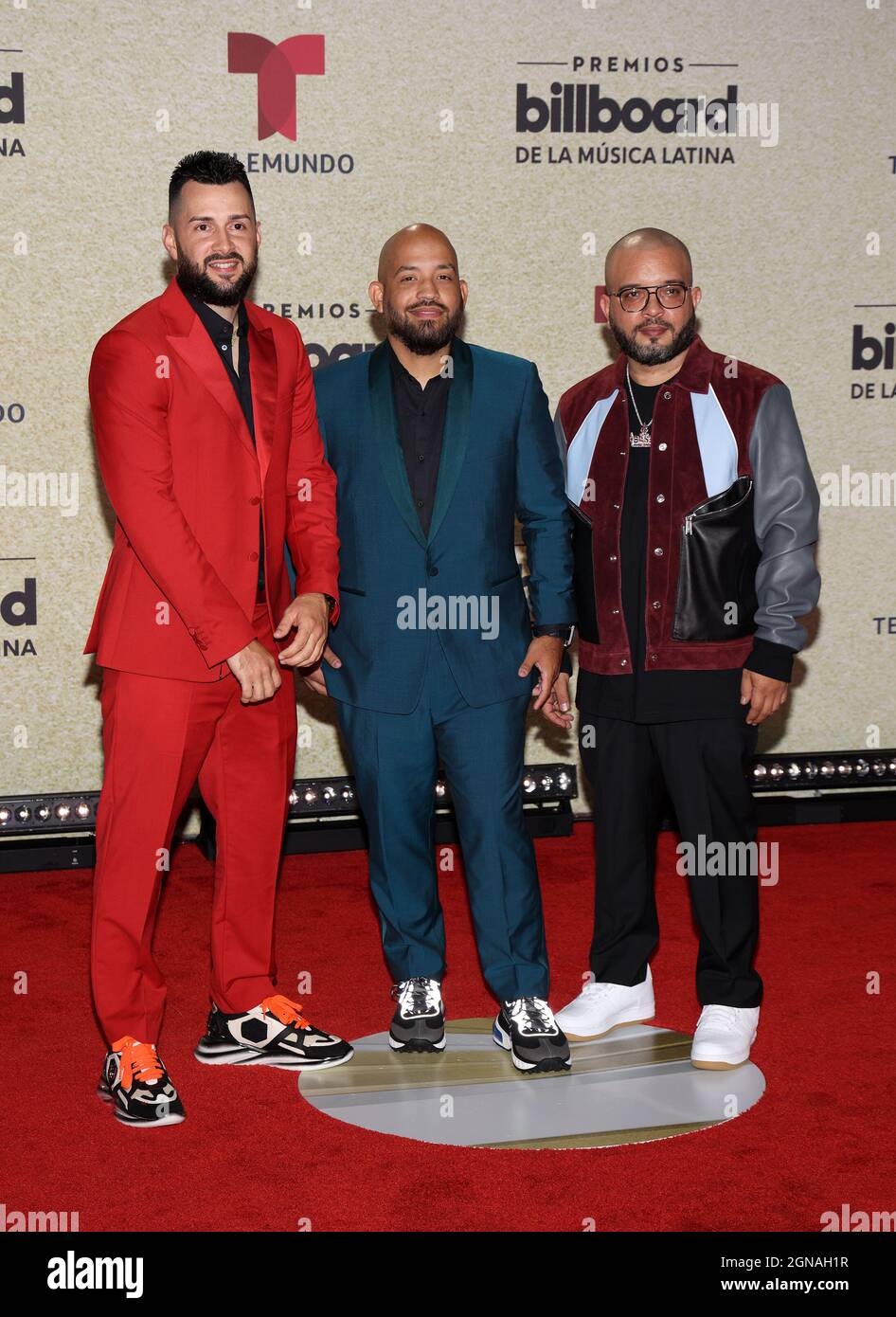 Los legendarios hi-res stock photography and images - Alamy