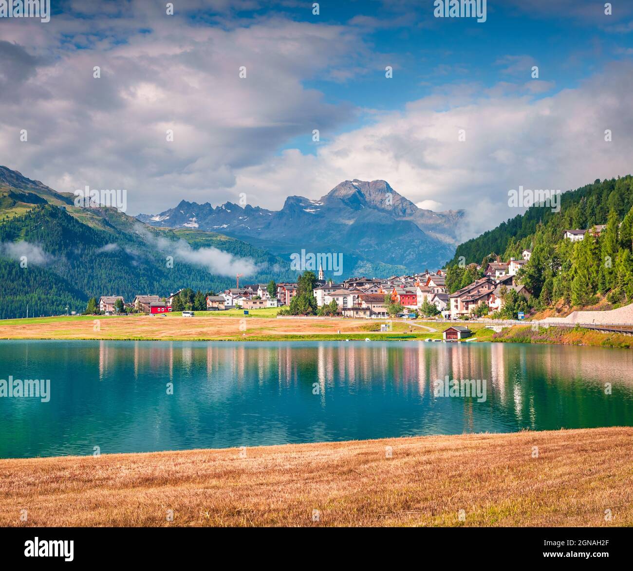 Sunny summer landscape of Silvaplana lake. Splendid morning view of ...