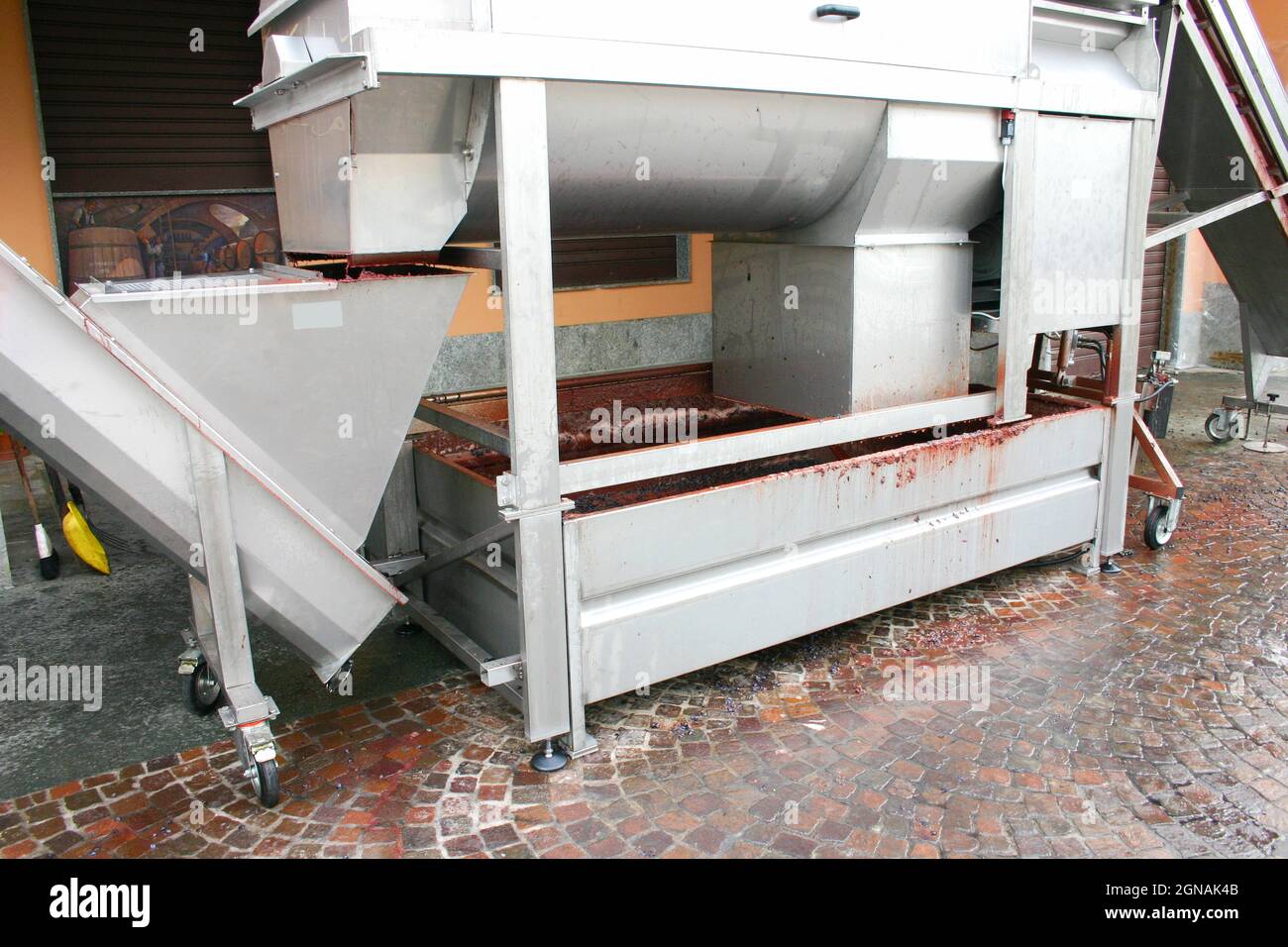 Wine making grape pressing machine hi-res stock photography and images ...