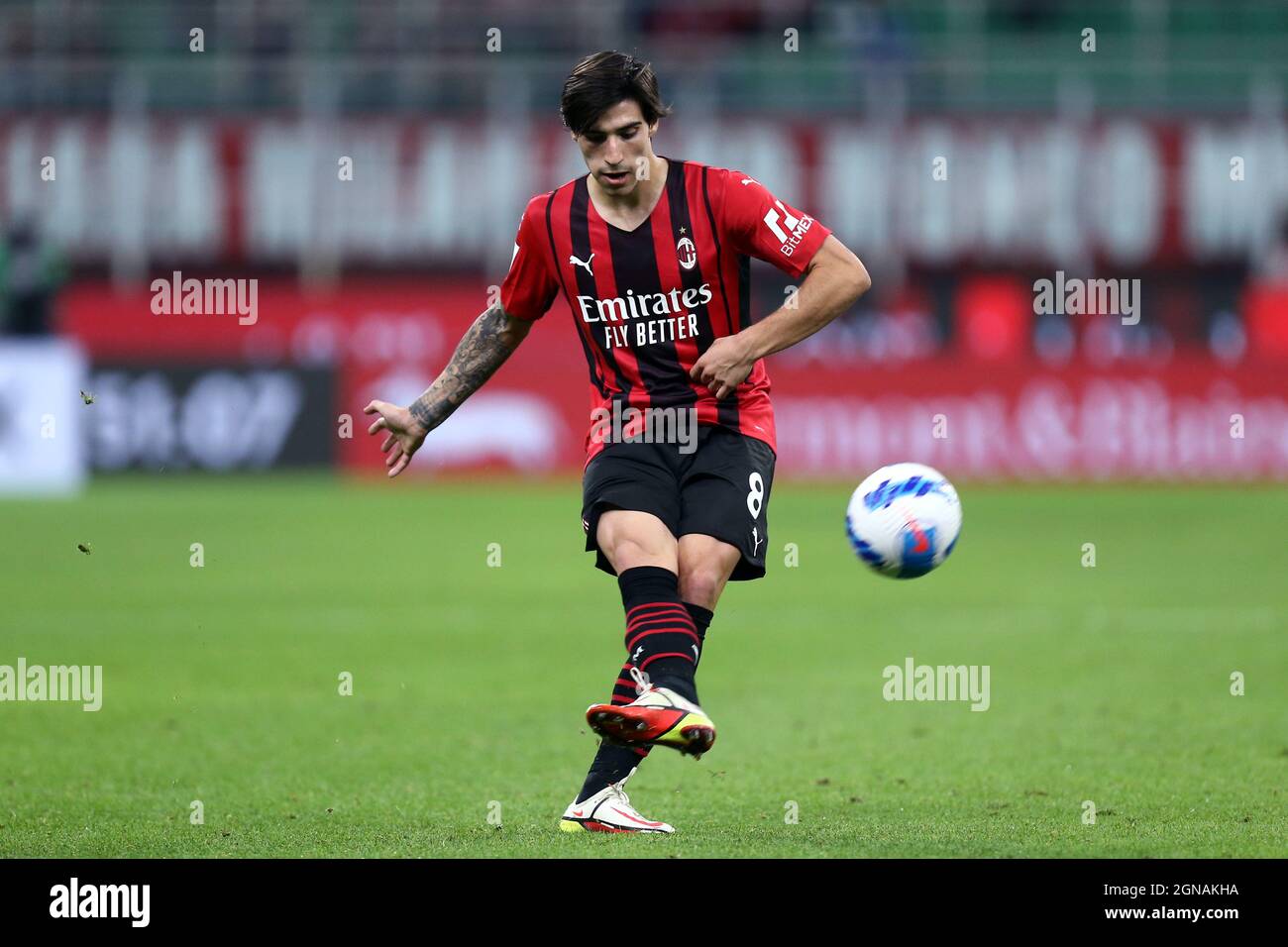 Sandro Tonali of Ac Milan in action during the Serie A match between Ac ...