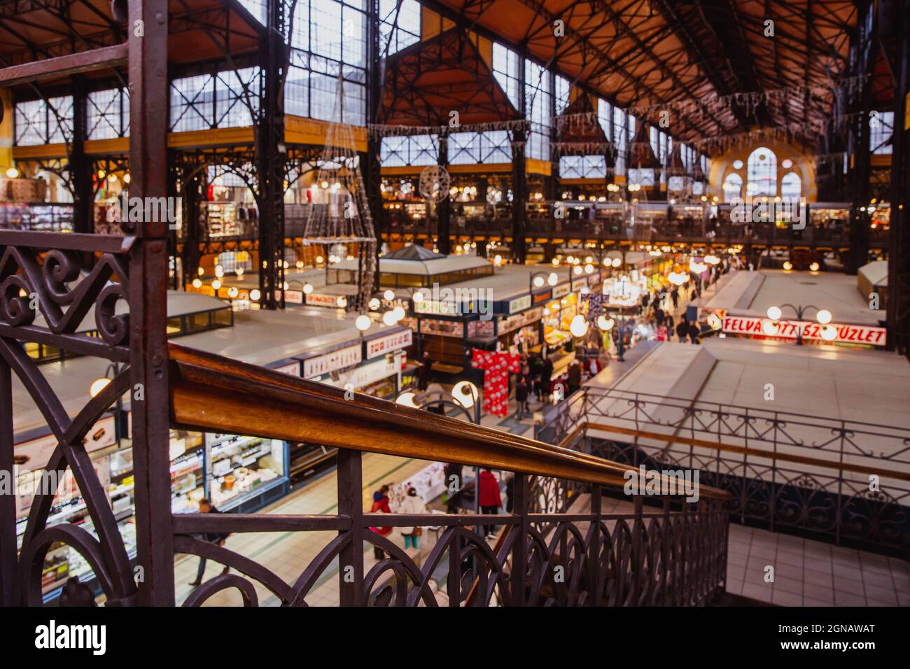 BUDAPEST, HUNGARY - November 2019: Budapest Great Market Hall (Central ...