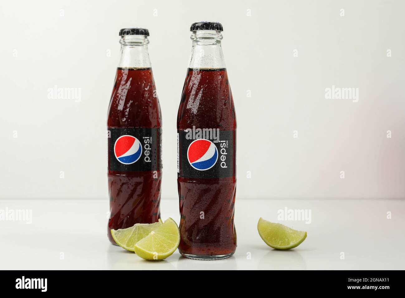 Pepsi bottles hi-res stock photography and images - Alamy