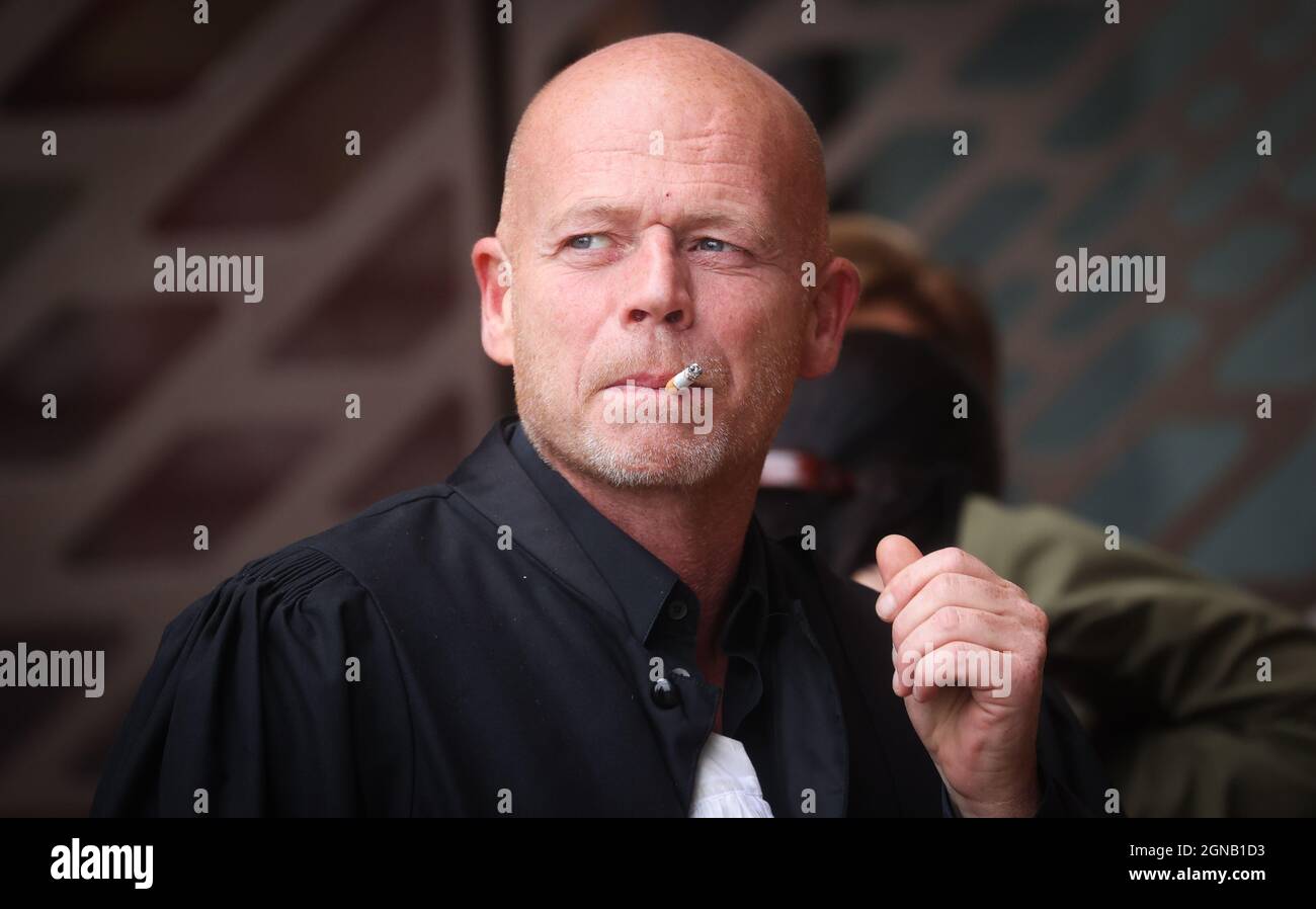 Lawyer Sven Mary, defending Sanda's father arrives for the opening ...