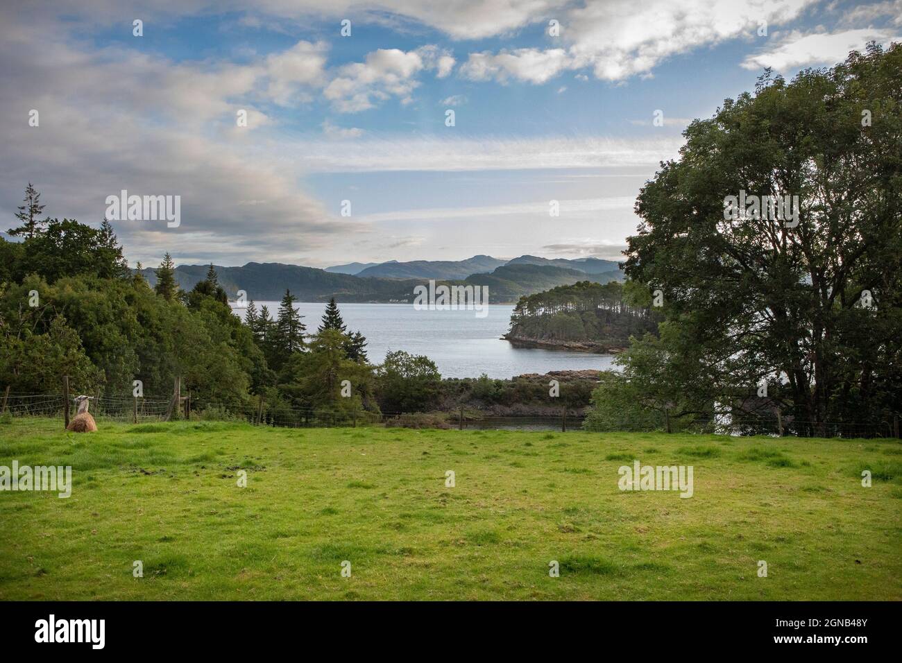 Irish highlands hi-res stock photography and images - Alamy