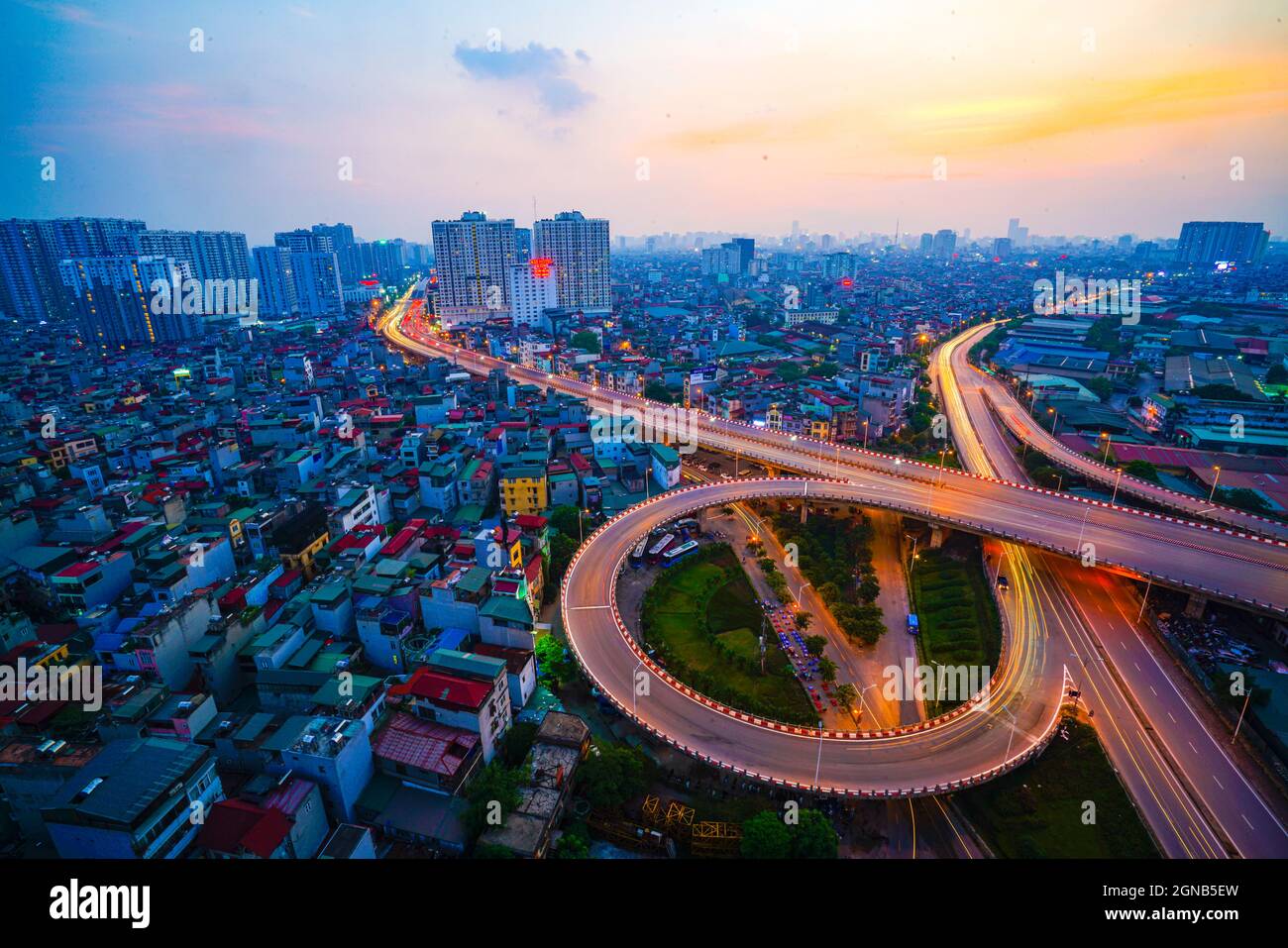 Thanh pho ha noi hi-res stock photography and images - Alamy