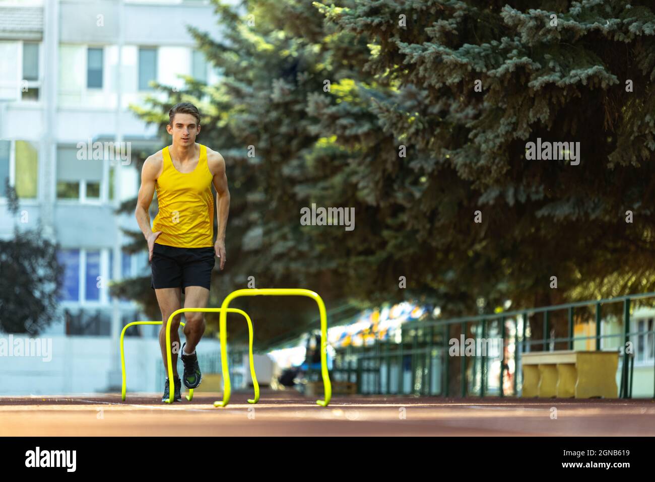 High speed runner hi-res stock photography and images - Alamy