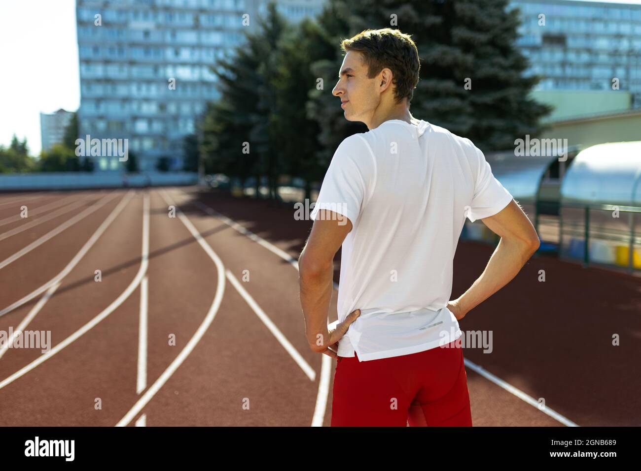 Posing with gold medal hi-res stock photography and images - Alamy