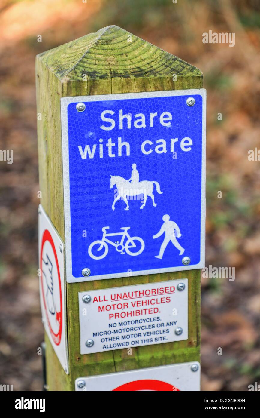 Share with care sign hi-res stock photography and images - Alamy