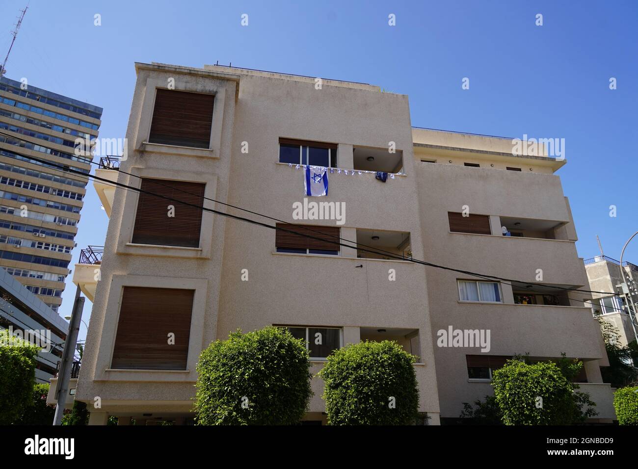 Mark Kit House (4 Aharonovich corner of 13 Luria) a residential ...