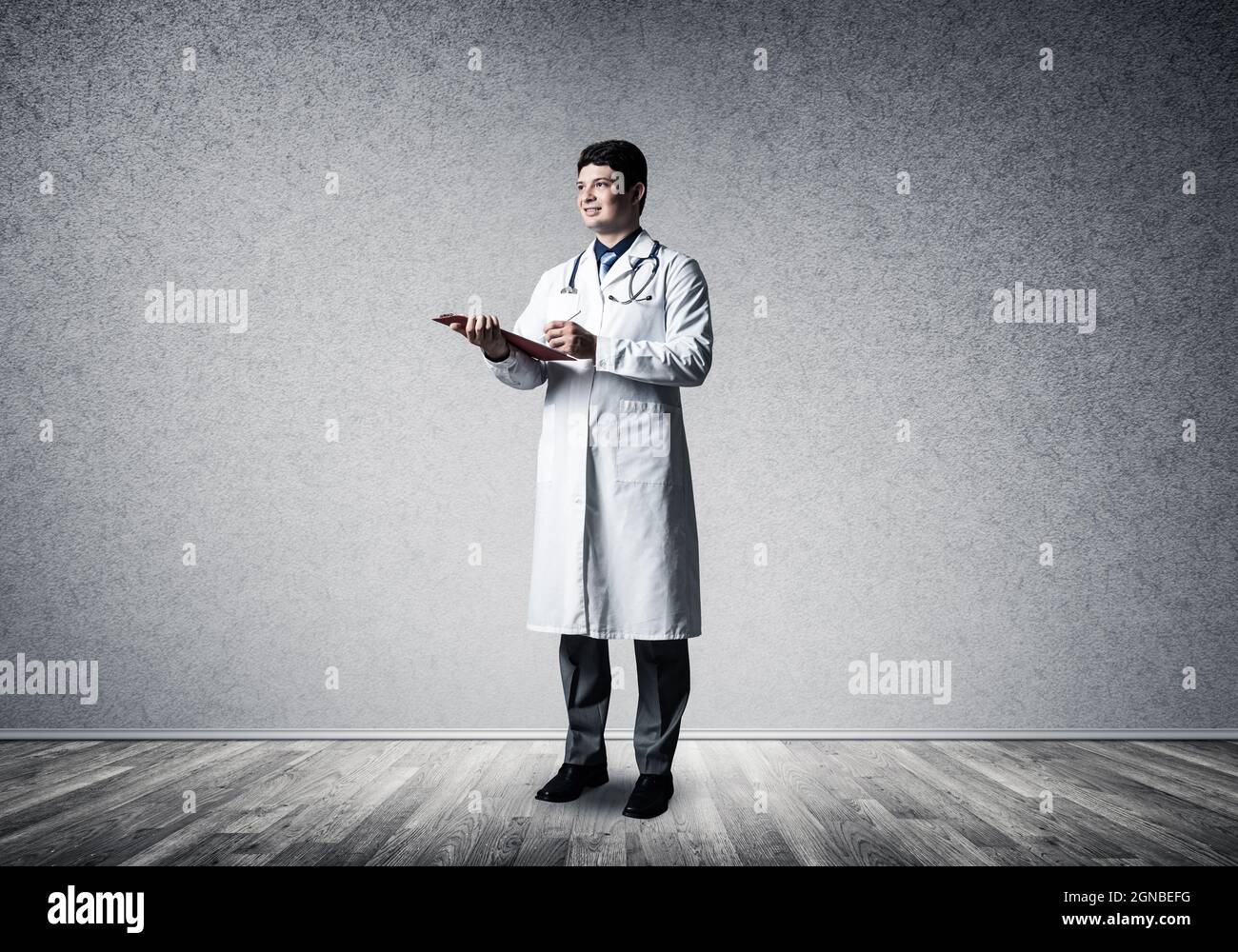 Doctor with tablet Stock Photo - Alamy