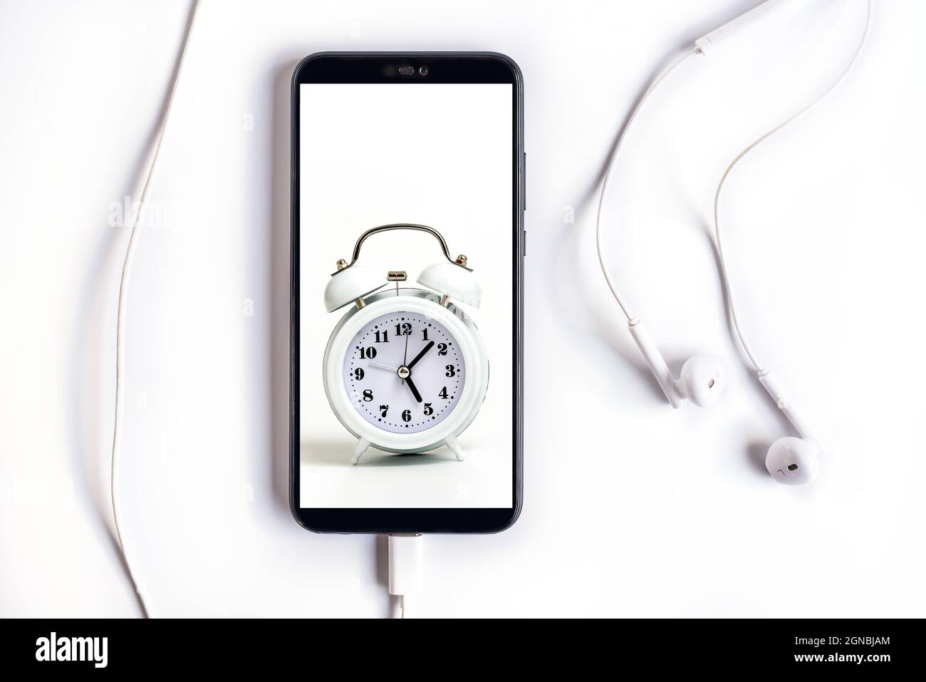 Smartphone with Uplifting Concept, Paper Cut Open head with ladder up ...