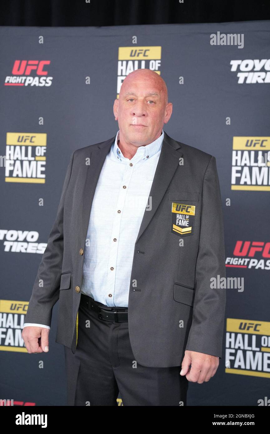 Mark Coleman's Instagram, Twitter & Facebook on IDCrawl