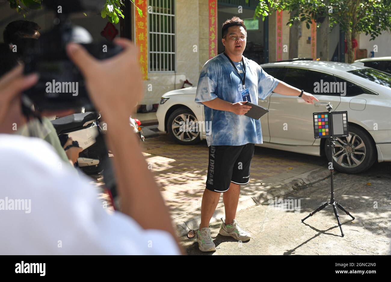 Erected rocket hi-res stock photography and images - Alamy