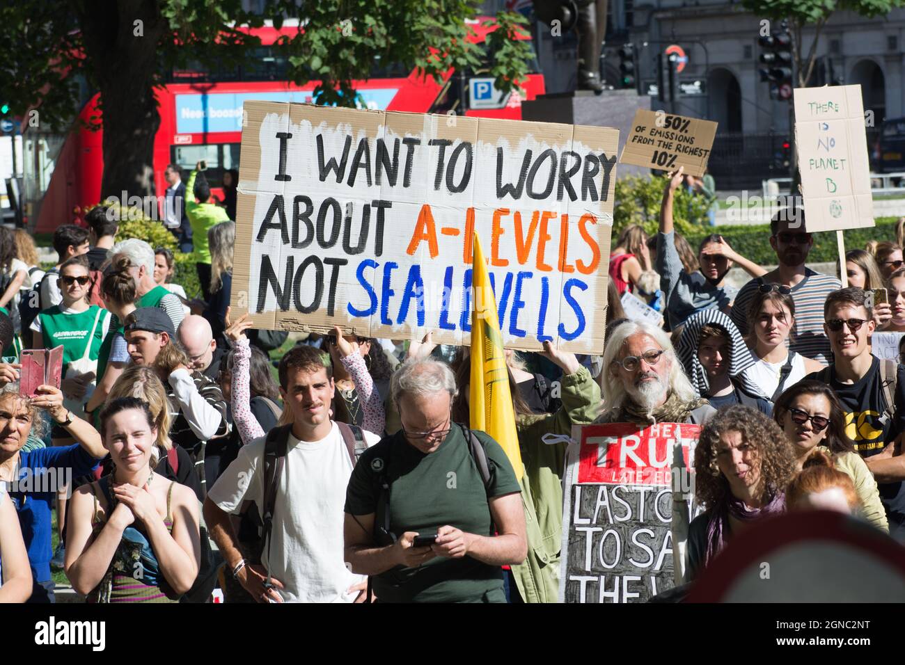 Laura amherst hi-res stock photography and images - Alamy