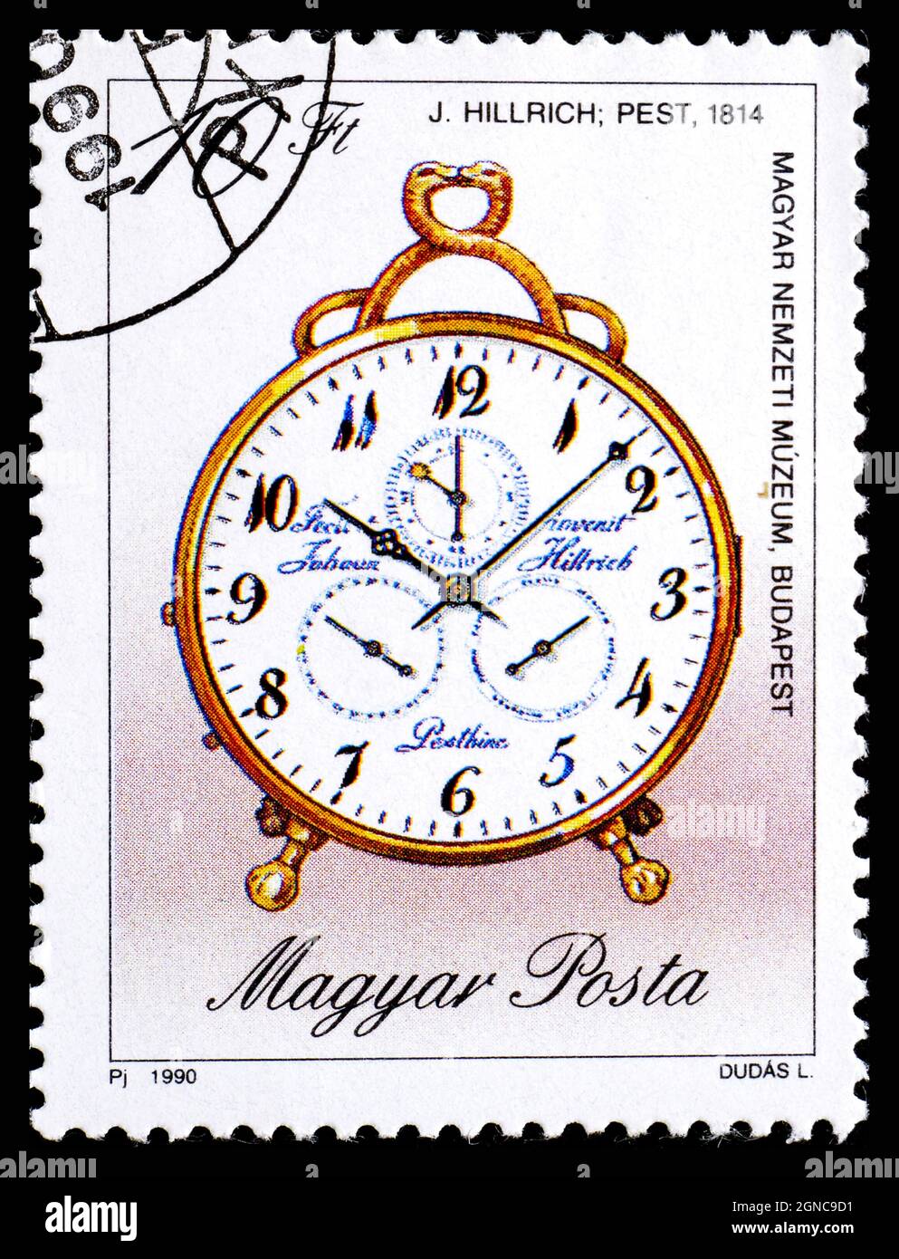 Antique clocks hi-res stock photography and images - Alamy