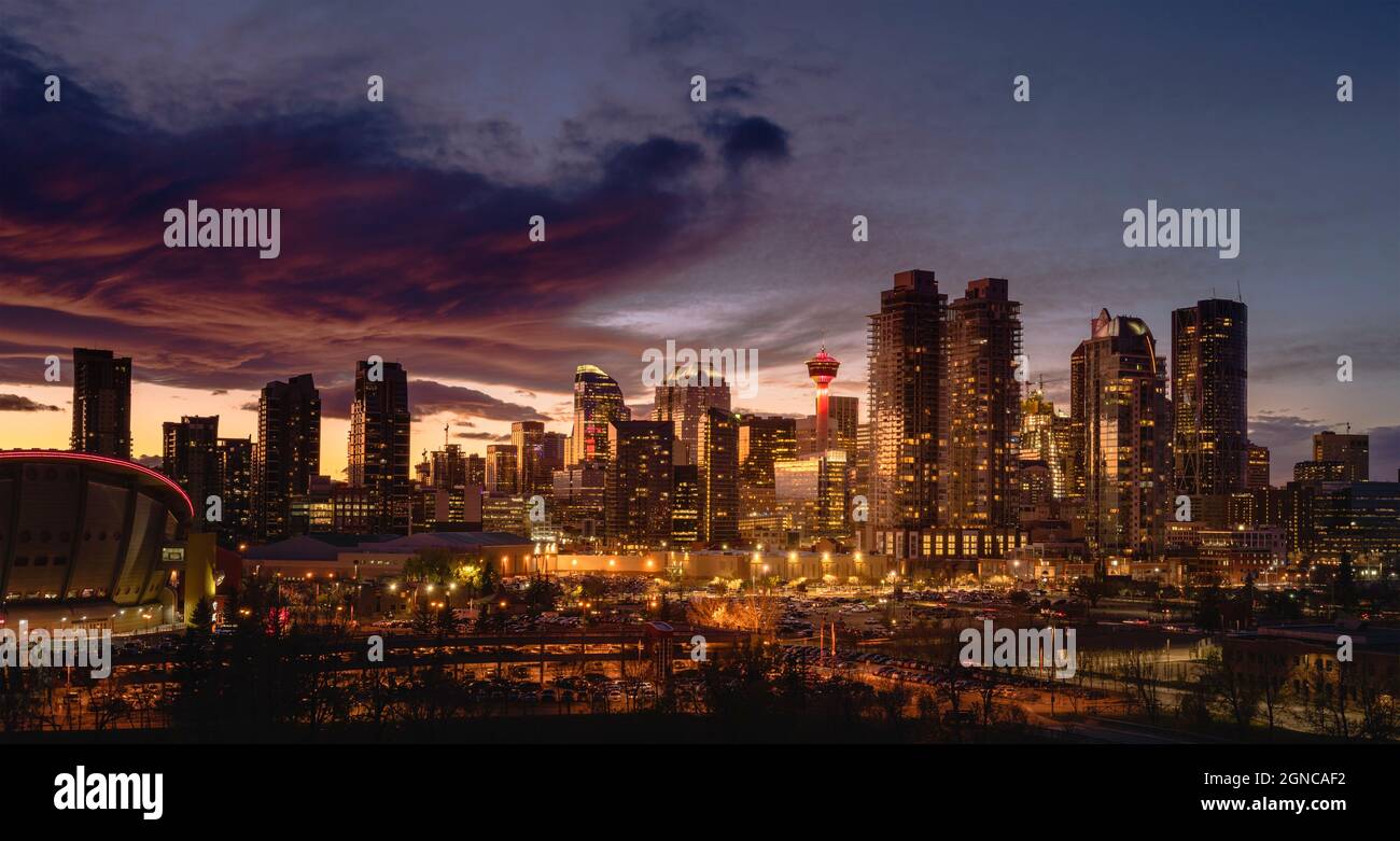 Calgary cityscape hi-res stock photography and images - Alamy
