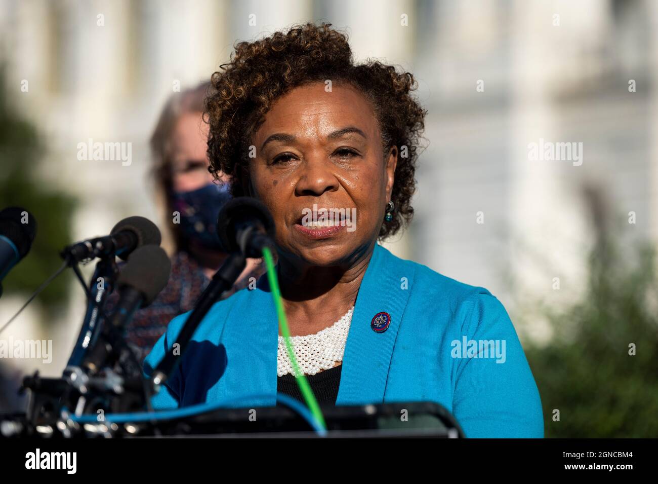 House womens health protection act hi-res stock photography and images ...