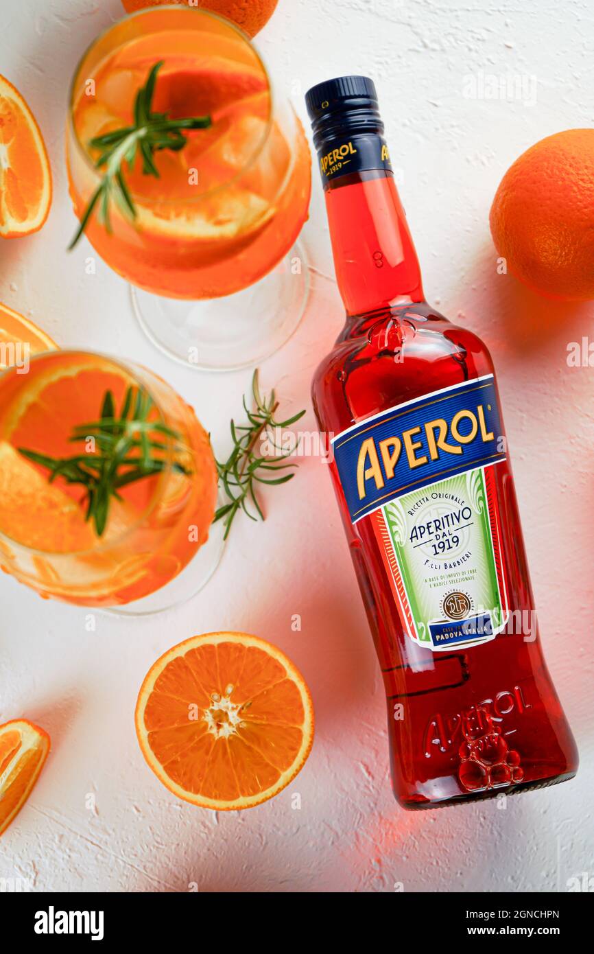 Aperol bottle transparent background hi-res stock photography and ...