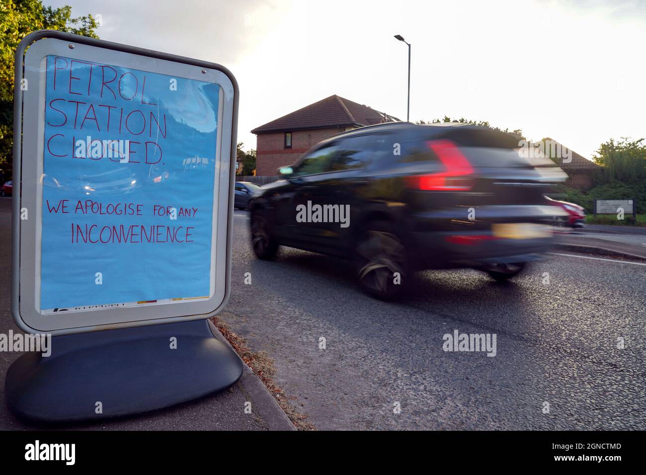 A closed Tesco Petrol station in Bracknell, Berkshire. Picture date ...