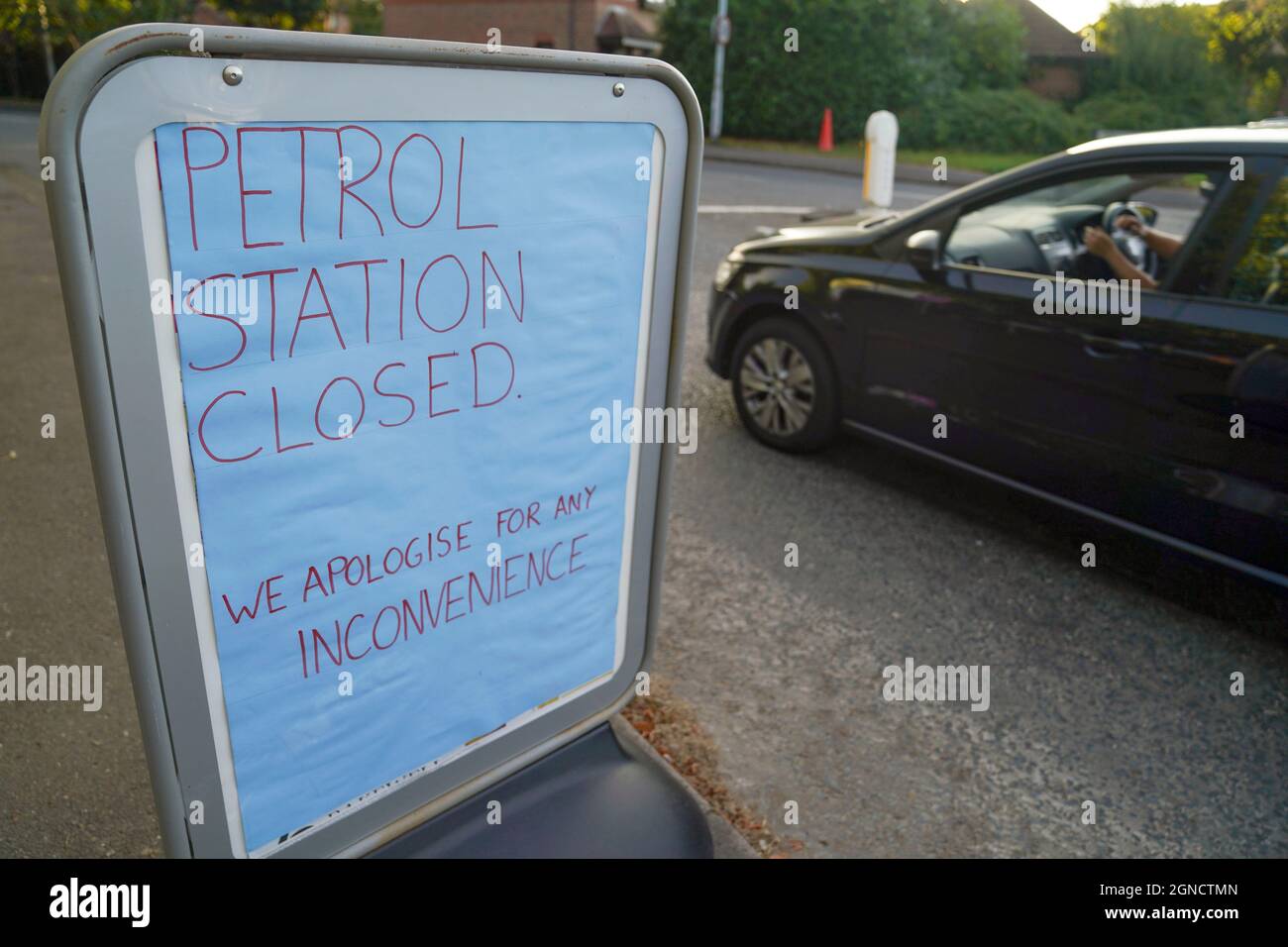 A closed Tesco Petrol station in Bracknell, Berkshire. Picture date ...