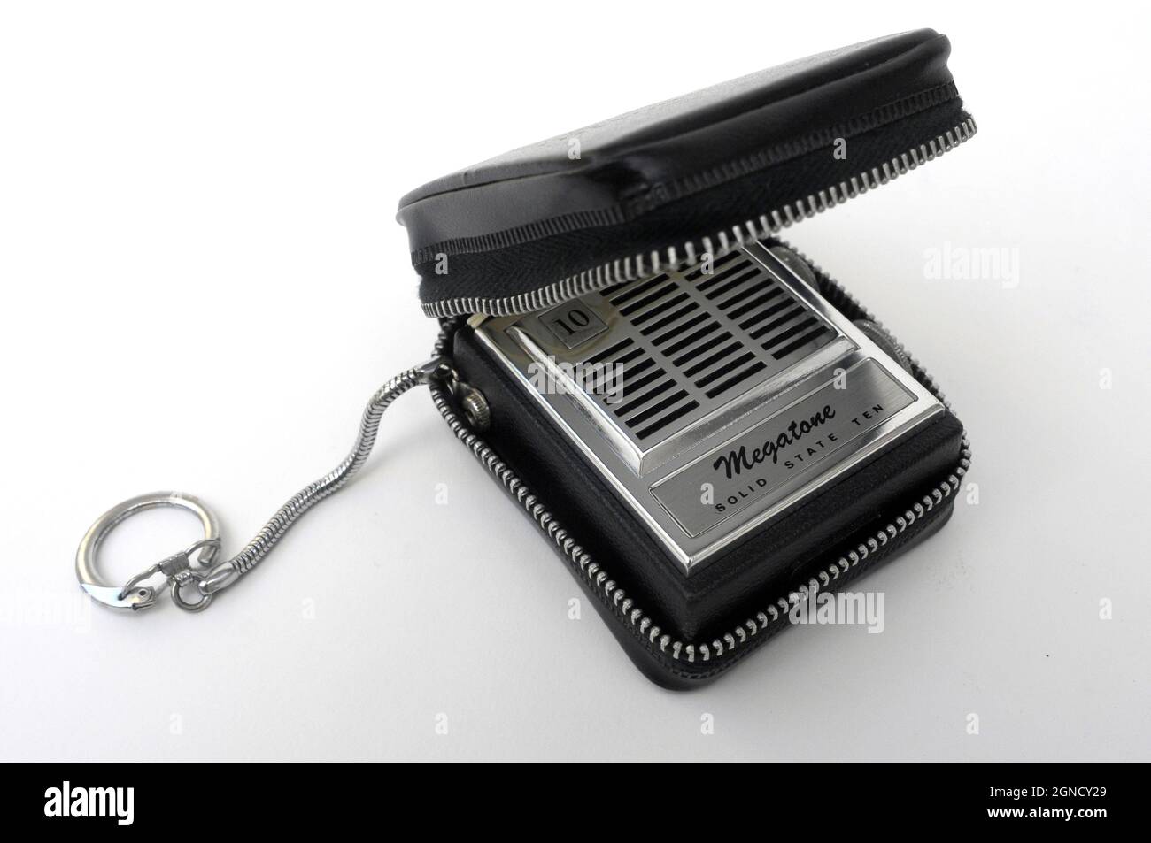 radio, transistor, transistor radio, small radio, keychain transistor ...