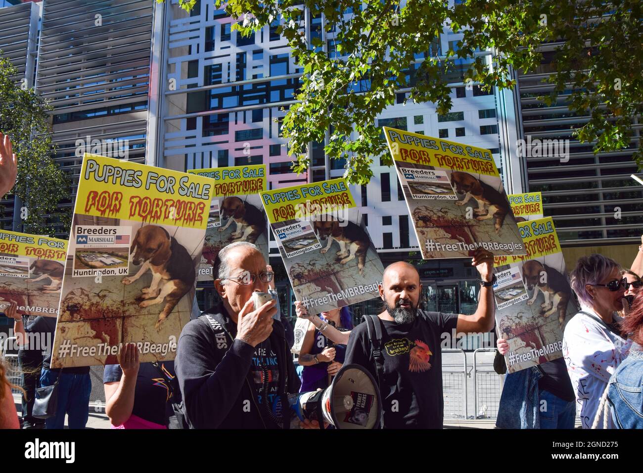 London, United Kingdom. 24th September 2021. Activists gathered outside ...