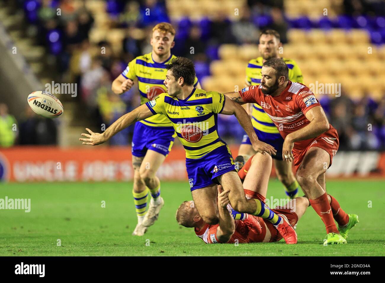 Warrington wolves jake mamo hi-res stock photography and images - Alamy