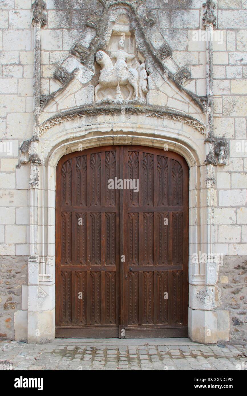 saint-martin de luché church in luché-pringé in france Stock Photo - Alamy